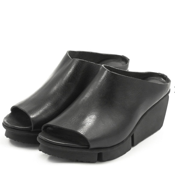 Trippen | Shoes | Trippen Solo F Splitt Size 38 Black Leather | Poshmark